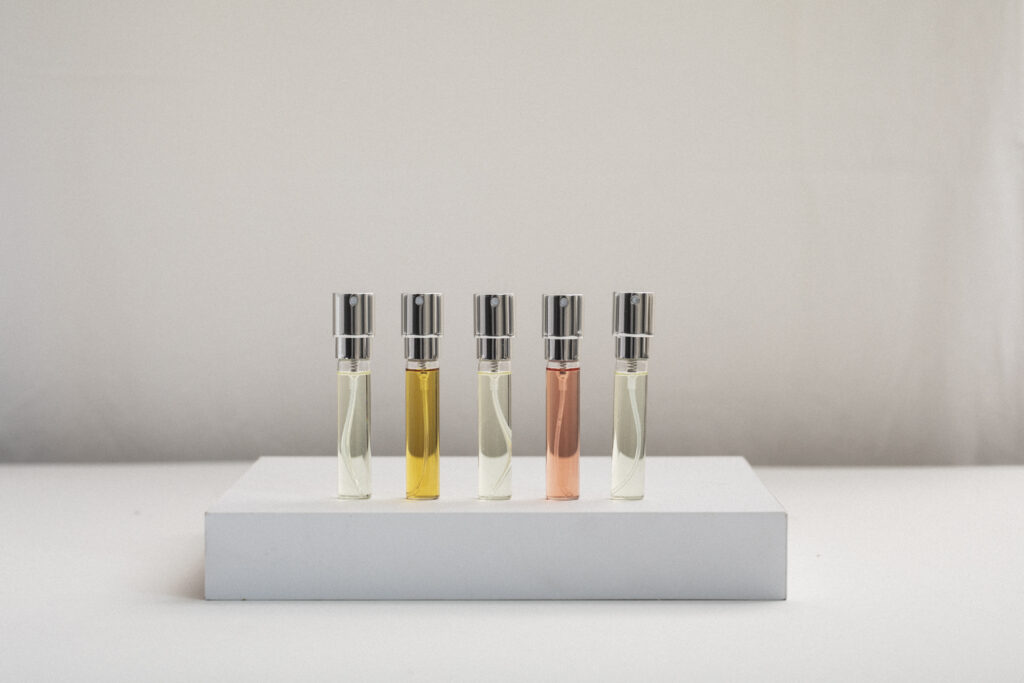 The fragrance pyramid: How perfume is structured - PAFORY